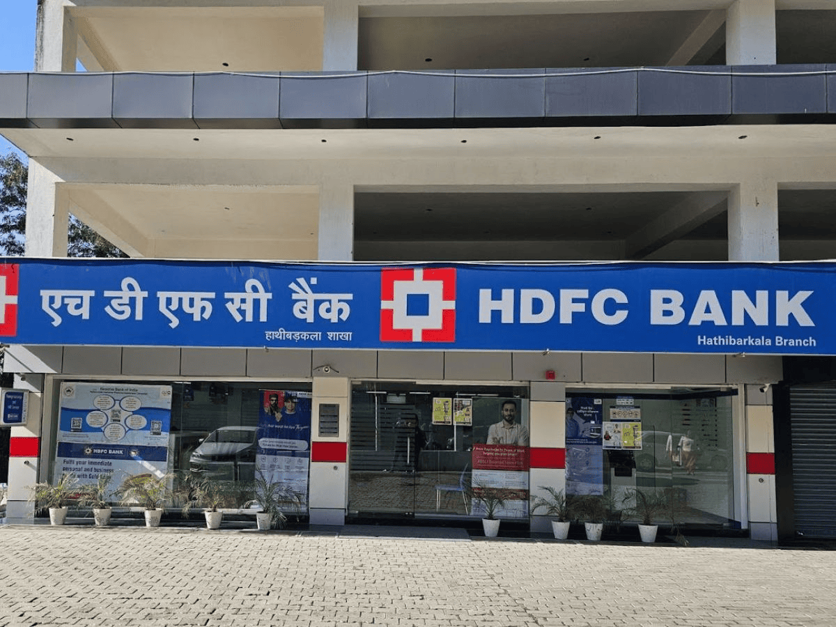 HDFC Bank Share Price Target at Rs 2.125: Prabhudas Lilladher Research ...