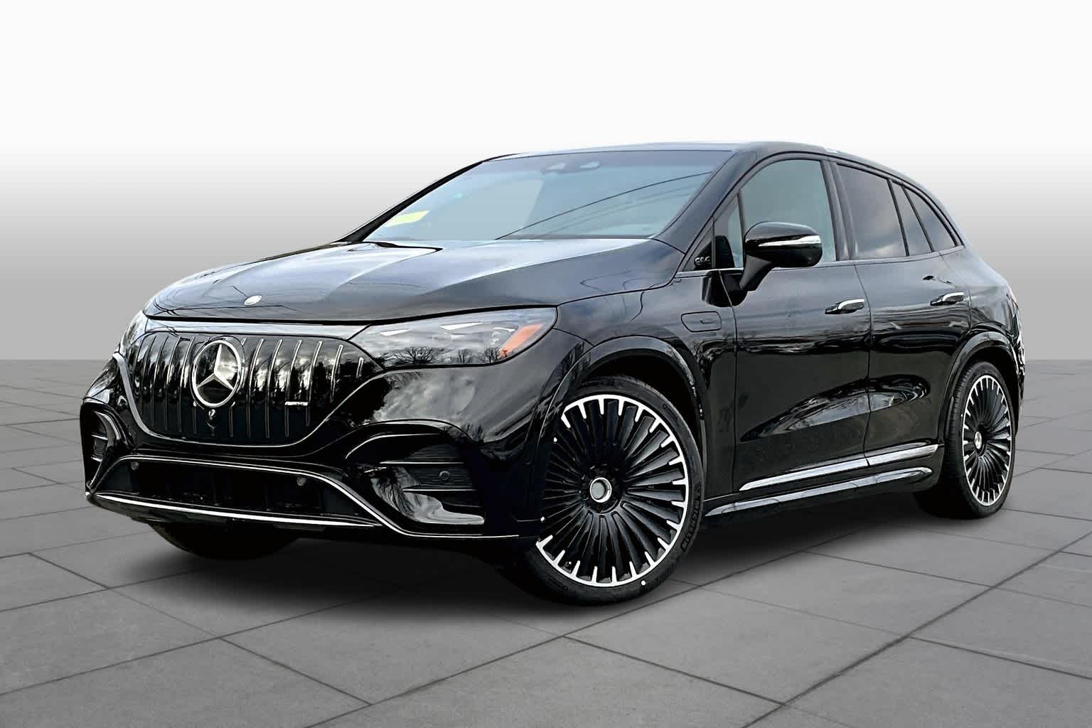 Mercedes-Benz’s 2024 EQS e-SUV boasts more EPA range & higher ...
